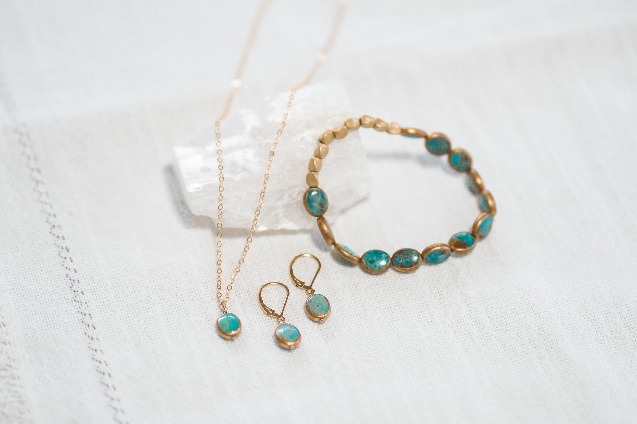 Emma Necklace – Olive & Tweed